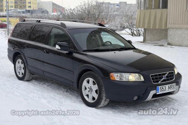 Melns Volvo XC70 2007 Tallina, ar dzinēja tilpumu 2.40 L un nobraukumu 340 tūkst. km par 3999 €, foto 2 vietnē AUTOMOTO.COM.LV