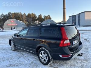 Melns Volvo XC70 2007 Valmiera, ar dzinēja tilpumu 2.40 L un nobraukumu 420 tūkst. km par 3350 €, foto 3 vietnē AUTOMOTO.COM.LV