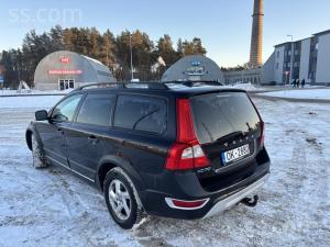 Melns Volvo XC70 2007 Valmiera, ar dzinēja tilpumu 2.40 L un nobraukumu 420 tūkst. km par 3350 €, foto 5 vietnē AUTOMOTO.COM.LV