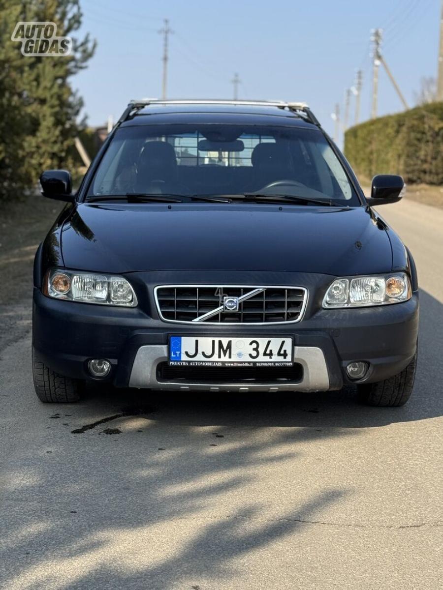 Melns Volvo XC70 2007 Šalčininkai, ar dzinēja tilpumu 2.40 L un nobraukumu 339 tūkst. km par 2200 €, foto 2 vietnē AUTOMOTO.COM.LV