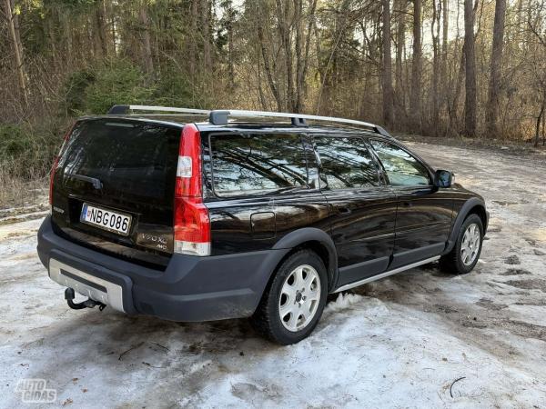 Melns Volvo XC70 2007 Ukmergė, ar dzinēja tilpumu 2.40 L un nobraukumu 336 tūkst. km par 2950 €, foto 4 vietnē AUTOMOTO.COM.LV