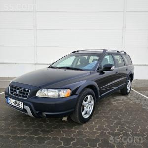 Черный Вольво ХС70 2007 в Рига, объемом двигателя 2.40 л и пробегом 307 тыс. км за 3870 €, фото  на AUTOMOTO.COM.LV