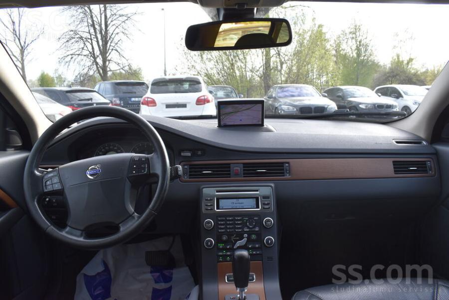 Black Volvo XC70 2007 in Kuldiga, with an engine capacity of 2.40 L and mileage of 0 thousand km for 7350 €, photo 22 on AUTOMOTO.COM.LV