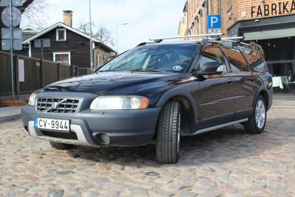 Черный Вольво ХС70 2007 в Рига, объемом двигателя 2.40 л и пробегом 361 тыс. км за 5450 €, фото 5 на AUTOMOTO.COM.LV