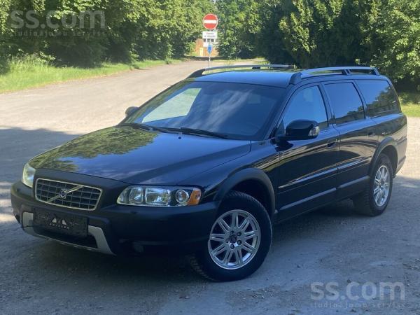 Melns Volvo XC70 2007 Rīga, ar dzinēja tilpumu 2.40 L un nobraukumu 340 tūkst. km par 4450 €, foto 2 vietnē AUTOMOTO.COM.LV