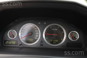 Melns Volvo XC70 2007 Tukums, ar dzinēja tilpumu 2.40 L un nobraukumu 364 tūkst. km par 5500 €, foto 18 vietnē AUTOMOTO.COM.LV
