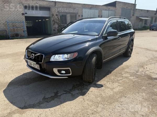 Melns Volvo XC70 2007 Gulbene, ar dzinēja tilpumu 2.40 L un nobraukumu 288 tūkst. km par 8000 €, foto 2 vietnē AUTOMOTO.COM.LV