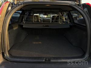 Black Volvo XC70 2007 in Ogre, with an engine capacity of 2.40 L and mileage of 347 thousand km for 5150 €, photo 19 on AUTOMOTO.COM.LV