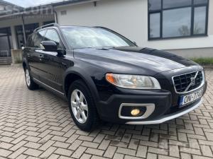 Melns Volvo XC70 2007 Rēzekne, ar dzinēja tilpumu 2.40 L un nobraukumu 372 tūkst. km par 6350 €, foto 4 vietnē AUTOMOTO.COM.LV
