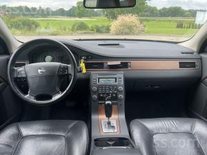 Melns Volvo XC70 2007 Rēzekne, ar dzinēja tilpumu 2.40 L un nobraukumu 372 tūkst. km par 6350 €, foto 14 vietnē AUTOMOTO.COM.LV