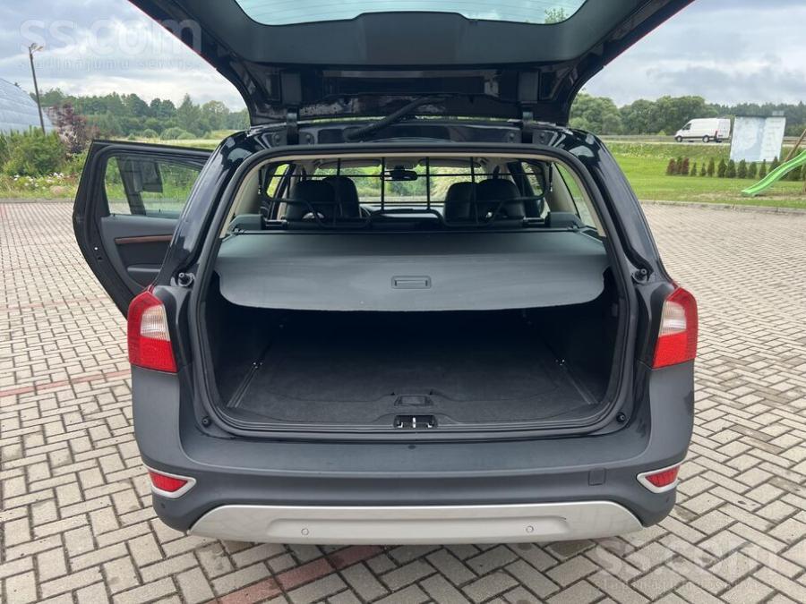 Melns Volvo XC70 2007 Rēzekne, ar dzinēja tilpumu 2.40 L un nobraukumu 372 tūkst. km par 6350 €, foto 16 vietnē AUTOMOTO.COM.LV