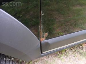 Black Volvo XC70 2007 in Riga, with an engine capacity of 2.40 L and mileage of 300 thousand km for 3500 €, photo 20 on AUTOMOTO.COM.LV