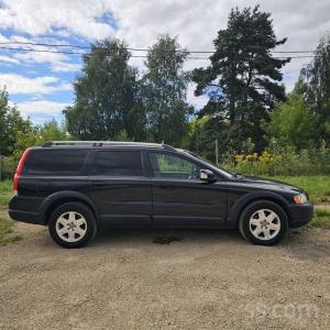 Melns Volvo XC70 2007 Rīga, ar dzinēja tilpumu 2.40 L un nobraukumu 398 tūkst. km par 4540 €, foto 8 vietnē AUTOMOTO.COM.LV