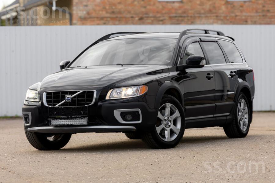 Melns Volvo XC70 2007 Jelgava, ar dzinēja tilpumu 2.40 L un nobraukumu 280 tūkst. km par 5500 €, foto 1 vietnē AUTOMOTO.COM.LV