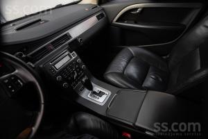 Melns Volvo XC70 2007 Jelgava, ar dzinēja tilpumu 2.40 L un nobraukumu 280 tūkst. km par 5500 €, foto 15 vietnē AUTOMOTO.COM.LV