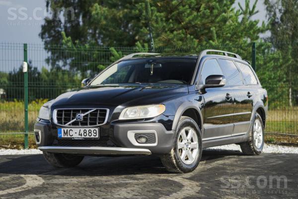 Вольво ХС70 2007 в Рига на AUTOMOTO.COM.LV Черный Вольво ХС70 2007 в Рига, объемом двигателя 2.40 л и пробегом 300 тыс. км за 4990 €, фото 1 на AUTOMOTO.COM.LV
