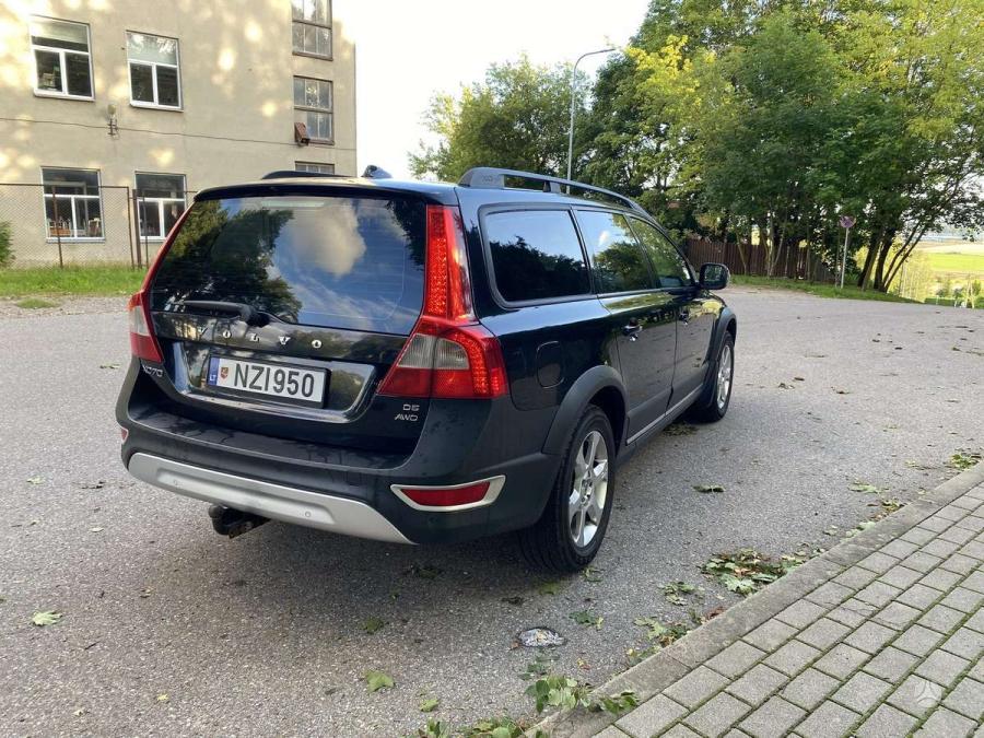 Черный Вольво ХС70 2007 в Расейняй, объемом двигателя 2.40 л и пробегом 365 тыс. км за 5200 €, фото 4 на AUTOMOTO.COM.LV