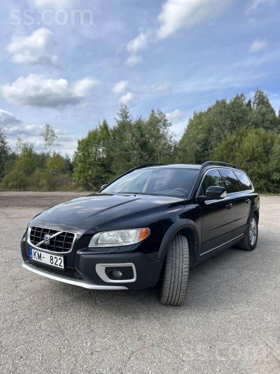 Melns Volvo XC70 2007 Balvi, ar dzinēja tilpumu 2.40 L un nobraukumu 423 tūkst. km par 5500 €, foto 3 vietnē AUTOMOTO.COM.LV