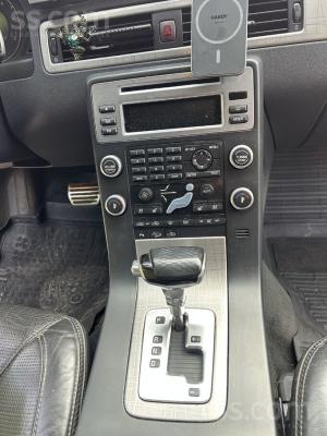 Melns Volvo XC70 2007 Balvi, ar dzinēja tilpumu 2.40 L un nobraukumu 423 tūkst. km par 5500 €, foto 7 vietnē AUTOMOTO.COM.LV