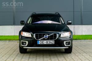 Black Volvo XC70 2008 in Riga, with an engine capacity of 2.40 L and mileage of 287 thousand km for 6990 €, photo 2 on AUTOMOTO.COM.LV
