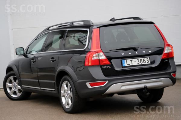 Melns Volvo XC70 2008 Tukums, ar dzinēja tilpumu 2.40 L un nobraukumu 0 tūkst. km par 5990 €, foto 5 vietnē AUTOMOTO.COM.LV