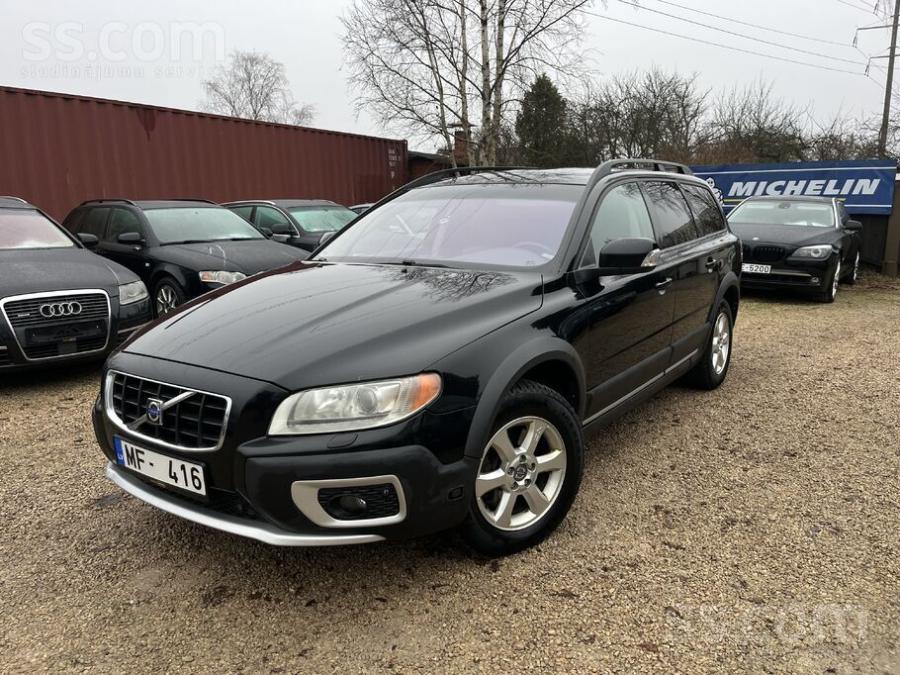 Black Volvo XC70 2008 in Riga, with an engine capacity of 2.40 L and mileage of 0 thousand km for 3990 €, photo 2 on AUTOMOTO.COM.LV