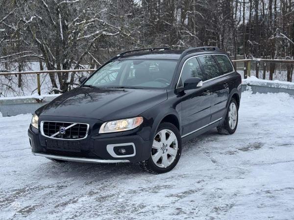 Melns Volvo XC70 2008 Viļņa, ar dzinēja tilpumu 2.40 L un nobraukumu 287 tūkst. km par 6500 €, foto 1 vietnē AUTOMOTO.COM.LV