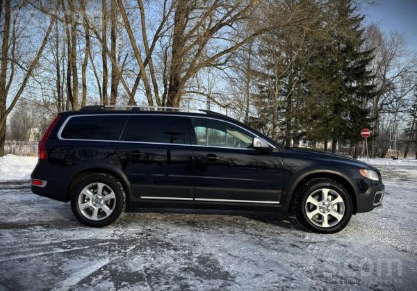 Black Volvo XC70 2008 in Riga, with an engine capacity of 2.40 L and mileage of 338 thousand km for 6990 €, photo 5 on AUTOMOTO.COM.LV