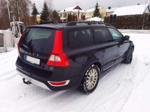 Melns Volvo XC70 2008 Viļņa, ar dzinēja tilpumu 2.40 L un nobraukumu 356 tūkst. km par 4900 €, foto 3 vietnē AUTOMOTO.COM.LV