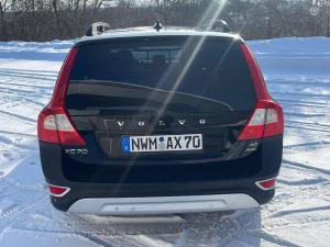 Melns Volvo XC70 2008 Jonava, ar dzinēja tilpumu 2.40 L un nobraukumu 336 tūkst. km par 5850 €, foto 8 vietnē AUTOMOTO.COM.LV