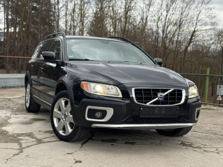 Black Volvo XC70 2008 in Vilnius, with an engine capacity of 2.40 L and mileage of 287 thousand km for 5800 €, photo 9 on AUTOMOTO.COM.LV