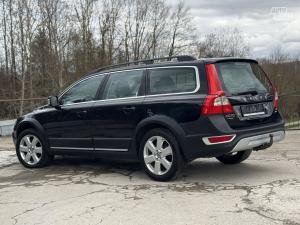 Black Volvo XC70 2008 in Vilnius, with an engine capacity of 2.40 L and mileage of 287 thousand km for 5800 €, photo 10 on AUTOMOTO.COM.LV