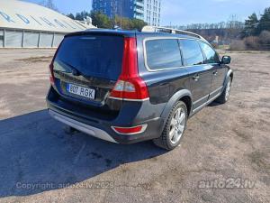 Black Volvo XC70 2008 in Tallinn, with an engine capacity of 2.40 L and mileage of 251 thousand km for 6900 €, photo 6 on AUTOMOTO.COM.LV