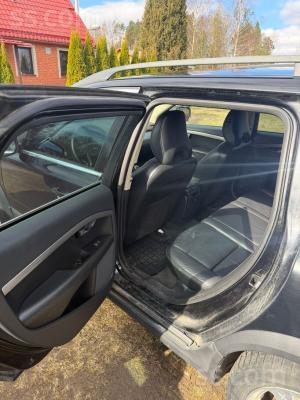 Melns Volvo XC70 2008 Cēsis, ar dzinēja tilpumu 2.40 L un nobraukumu 313 tūkst. km par 4800 €, foto 8 vietnē AUTOMOTO.COM.LV