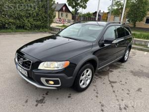 Melns Volvo XC70 2008 Daugavpils, ar dzinēja tilpumu 2.40 L un nobraukumu 338 tūkst. km par 6950 €, foto  vietnē AUTOMOTO.COM.LV