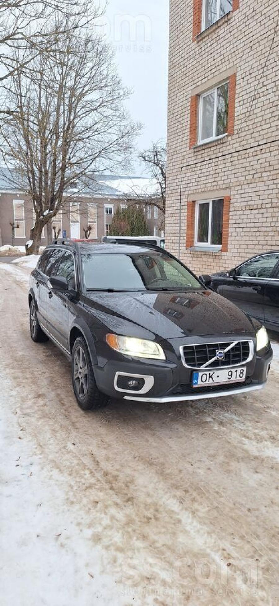 Melns Volvo XC70 2008 Rēzekne, ar dzinēja tilpumu 2.40 L un nobraukumu 233 tūkst. km par 6399 €, foto 1 vietnē AUTOMOTO.COM.LV