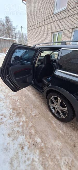 Melns Volvo XC70 2008 Rēzekne, ar dzinēja tilpumu 2.40 L un nobraukumu 233 tūkst. km par 6399 €, foto 15 vietnē AUTOMOTO.COM.LV
