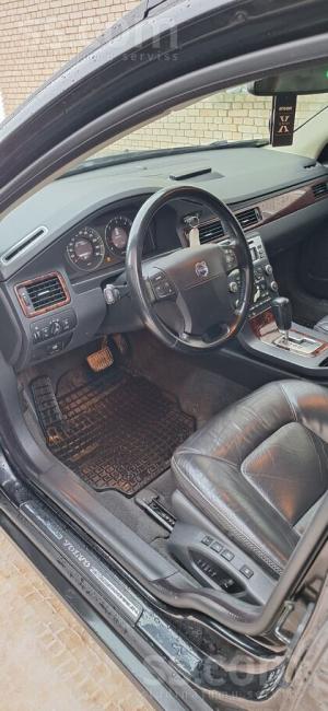Melns Volvo XC70 2008 Rēzekne, ar dzinēja tilpumu 2.40 L un nobraukumu 233 tūkst. km par 6399 €, foto 17 vietnē AUTOMOTO.COM.LV