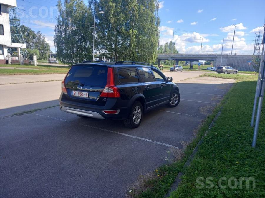 Melns Volvo XC70 2008 Rīga, ar dzinēja tilpumu 2.40 L un nobraukumu 0 tūkst. km par 6000 €, foto 5 vietnē AUTOMOTO.COM.LV