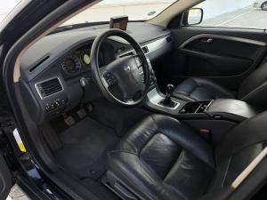 Melns Volvo XC70 2008 Rīga, ar dzinēja tilpumu 2.40 L un nobraukumu 268 tūkst. km par 6890 €, foto 11 vietnē AUTOMOTO.COM.LV