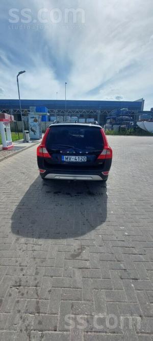 Melns Volvo XC70 2008 Rēzekne, ar dzinēja tilpumu 2.40 L un nobraukumu 377 tūkst. km par 5500 €, foto 6 vietnē AUTOMOTO.COM.LV