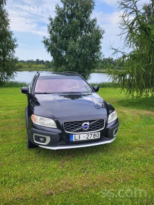 Melns Volvo XC70 2008 Rīga, ar dzinēja tilpumu 2.40 L un nobraukumu 435 tūkst. km par 4750 €, foto 2 vietnē AUTOMOTO.COM.LV