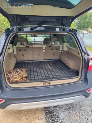 Melns Volvo XC70 2008 Rīga, ar dzinēja tilpumu 2.40 L un nobraukumu 435 tūkst. km par 4750 €, foto 10 vietnē AUTOMOTO.COM.LV