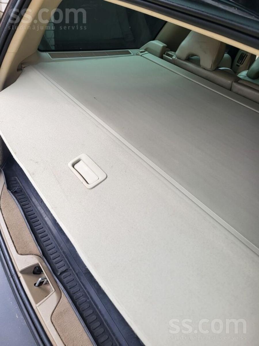 Melns Volvo XC70 2008 Rīga, ar dzinēja tilpumu 2.40 L un nobraukumu 435 tūkst. km par 4750 €, foto 11 vietnē AUTOMOTO.COM.LV