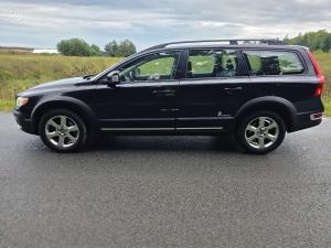 Melns Volvo XC70 2008 Viļņa, ar dzinēja tilpumu 2.40 L un nobraukumu 288 tūkst. km par 6500 €, foto 6 vietnē AUTOMOTO.COM.LV