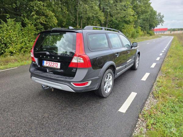 Black Volvo XC70 2008 in Vilnius, with an engine capacity of 2.40 L and mileage of 288 thousand km for 6500 €, photo 9 on AUTOMOTO.COM.LV