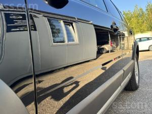 Melns Volvo XC70 2008 Daugavpils, ar dzinēja tilpumu 2.40 L un nobraukumu 0 tūkst. km par 6350 €, foto 11 vietnē AUTOMOTO.COM.LV