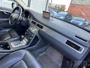 Melns Volvo XC70 2008 Daugavpils, ar dzinēja tilpumu 2.40 L un nobraukumu 0 tūkst. km par 6350 €, foto 18 vietnē AUTOMOTO.COM.LV