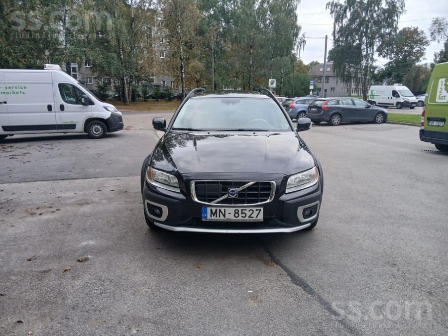 Черный Вольво ХС70 2008 в Рига, объемом двигателя 2.40 л и пробегом 258 тыс. км за 5500 €, фото 9 на AUTOMOTO.COM.LV