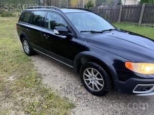 Melns Volvo XC70 2008 Rīga, ar dzinēja tilpumu 2.40 L un nobraukumu 507 tūkst. km par 3200 €, foto 1 vietnē AUTOMOTO.COM.LV
